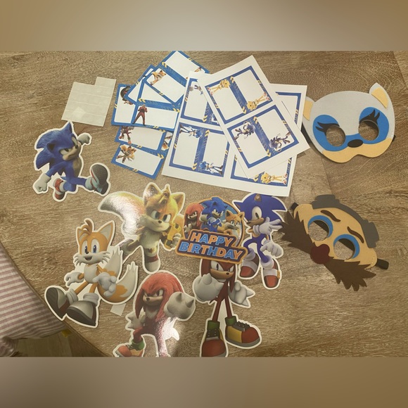 Party Supplies | Two Unused Sonic Masks With Unused Sonic Cutouts And ...